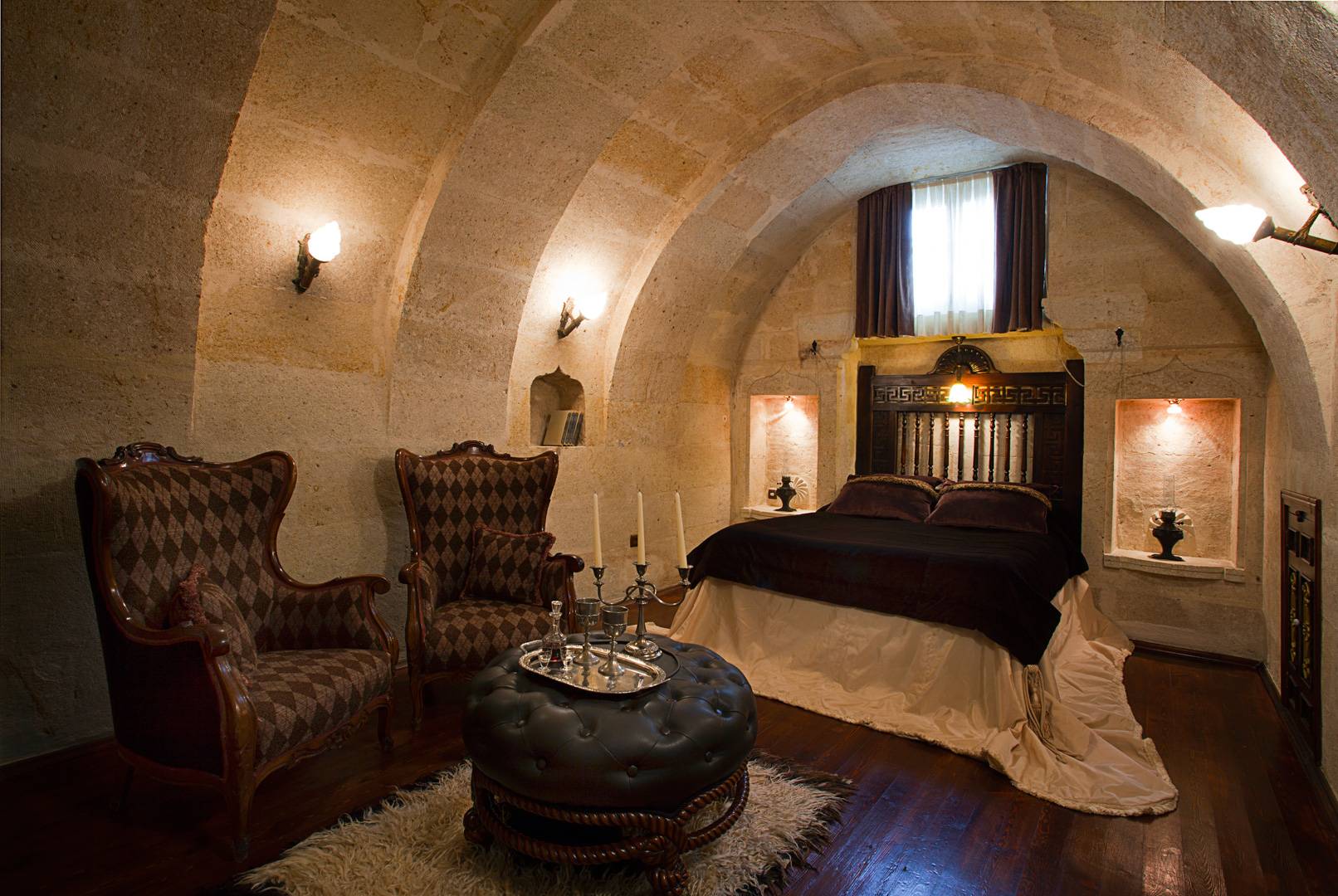 Fullmoon | Sacred House Hotel